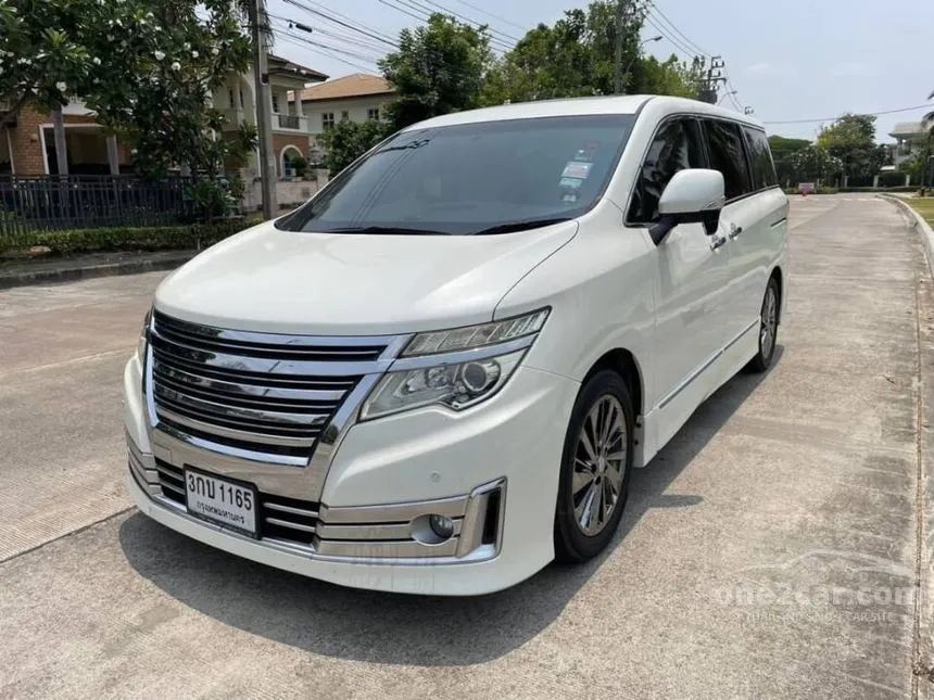2014 Nissan Elgrand 3.5 (ปี 10-15) High-Way Star Wagon for sale on One2car