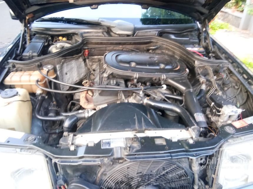 Jual Mobil Mercedes-Benz 230E 1991 Automatic 2.3 di DKI Jakarta ...