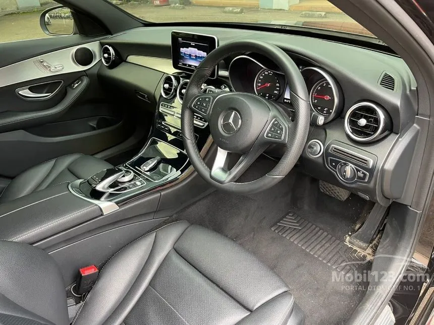 Jual Mobil Mercedes-Benz C200 2018 AMG 2.0 di DKI Jakarta Automatic ...