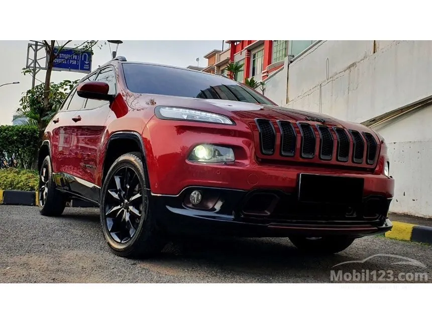 Jual Mobil Jeep Cherokee 2015 Trailhawk 2.4 di DKI Jakarta Automatic ...