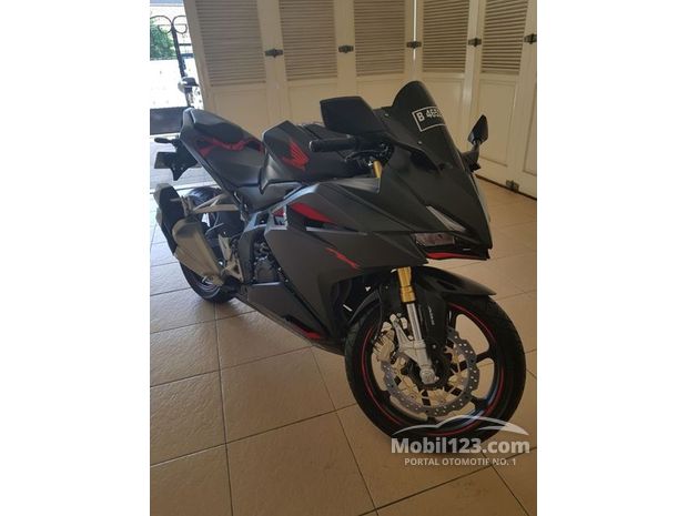 Motor bekas dijual di Indonesia - Dari 27.167 Motor di Mobil123