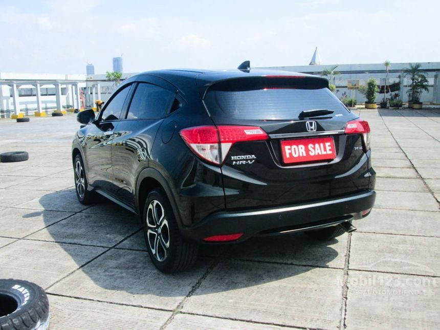 Jual Mobil Honda HR-V 2018 E 1.5 di DKI Jakarta Automatic SUV Hijau Rp ...