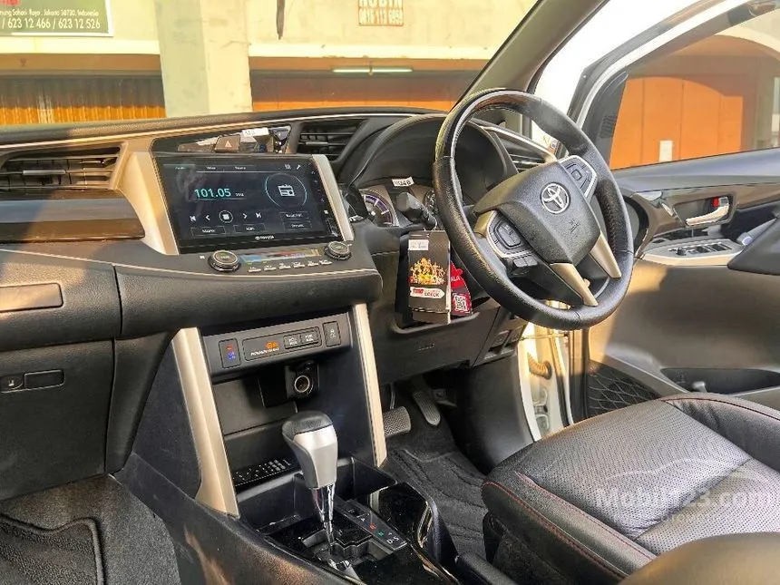 Jual Mobil Toyota Innova Venturer 2021 2.4 di DKI Jakarta Automatic ...