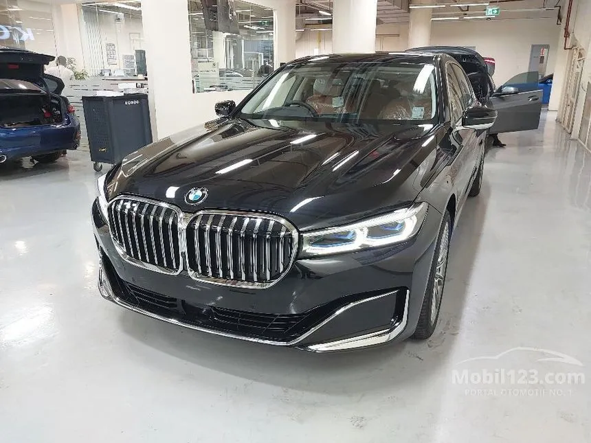 Jual Mobil BMW 740Li 2022 Opulence 3.0 di DKI Jakarta Automatic Sedan ...
