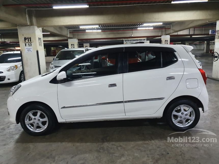 Jual Mobil Daihatsu Ayla 2015 X 1.0 di DKI Jakarta Automatic Hatchback ...
