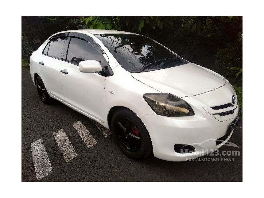 Jual Mobil Toyota Limo 2011 1.5 di DKI Jakarta Manual Sedan Putih Rp 69 ...