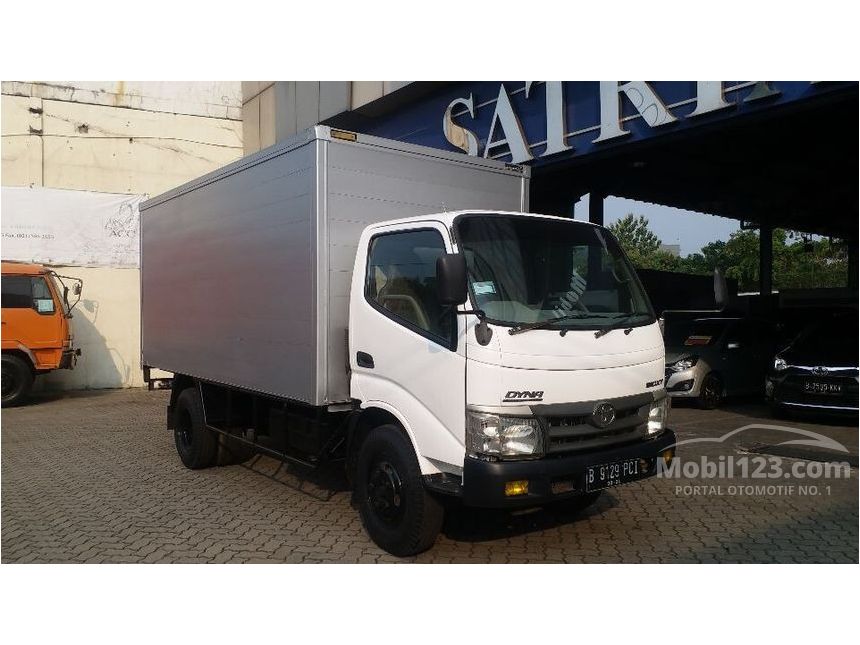 Jual Mobil Toyota Dyna 2013 4.0 di DKI Jakarta Manual Trucks Putih Rp ...