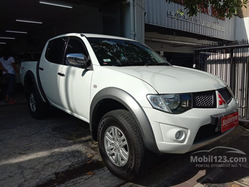 Jual Mobil Mitsubishi Strada Triton 2012 GLS 2.5 di Jawa Barat Manual ...