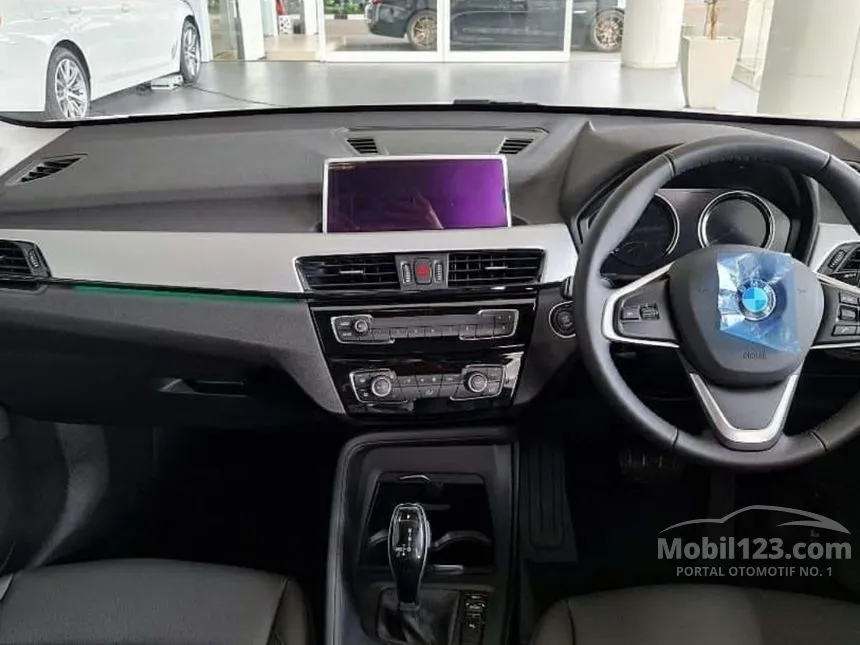 Jual Mobil BMW X1 2022 sDrive18i Dynamic 1.5 di DKI Jakarta Automatic ...
