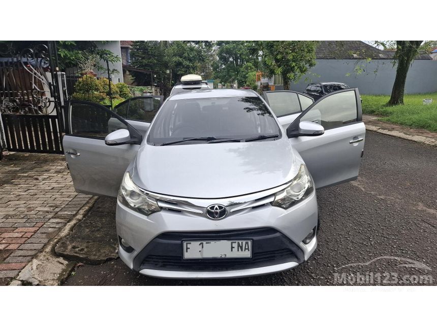 Jual Mobil Toyota Vios 2013 G 1.5 di Jawa Barat Automatic Sedan Silver ...