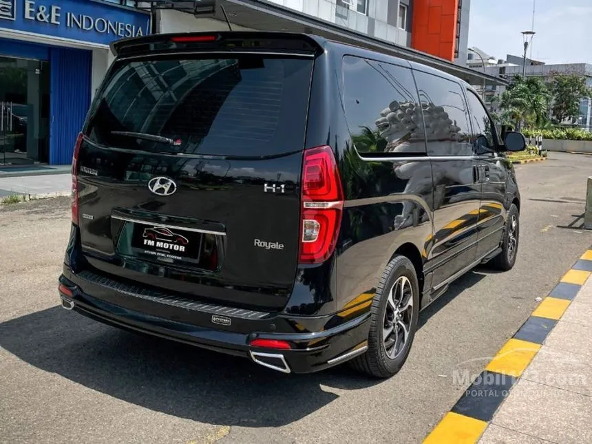 Jual Mobil Hyundai H-1 2021 Royale Limited 2.5 di DKI Jakarta Automatic ...