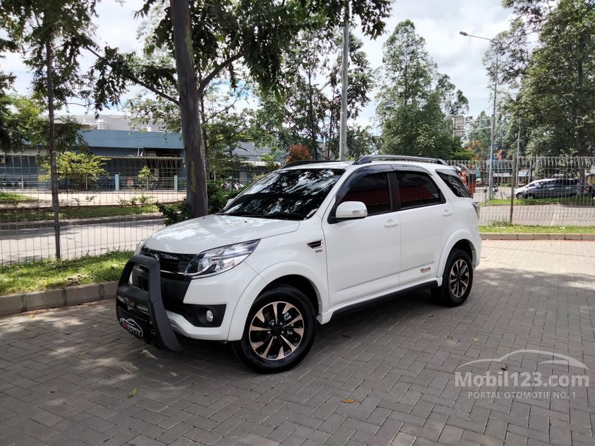 Jual Mobil Daihatsu Terios 2017 Special Edition 1.5 di DKI Jakarta ...