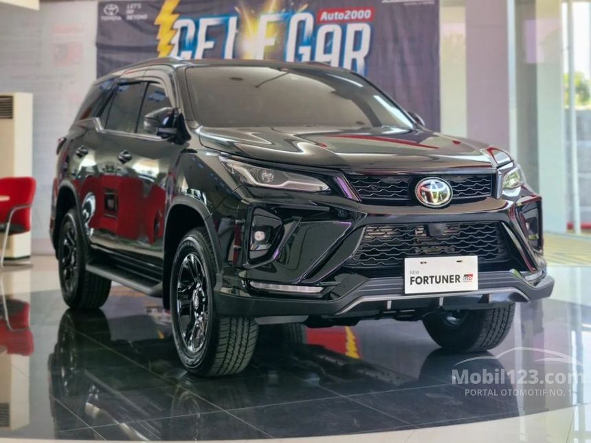 Jual Mobil Toyota Fortuner 2024 GR Sport Two-Tone 2.8 di Jawa Barat ...
