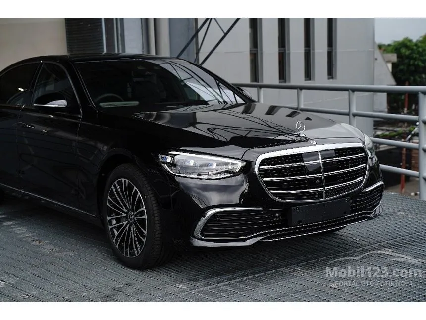Jual Mobil Mercedes-Benz S450 L 2022 3.0 di Banten Automatic Sedan ...