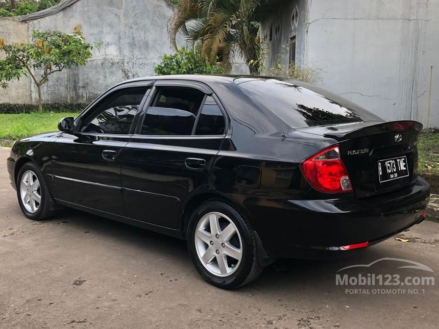 Jual Mobil Hyundai Avega 2010 G 1.5 di DKI Jakarta Manual Sedan Hitam ...