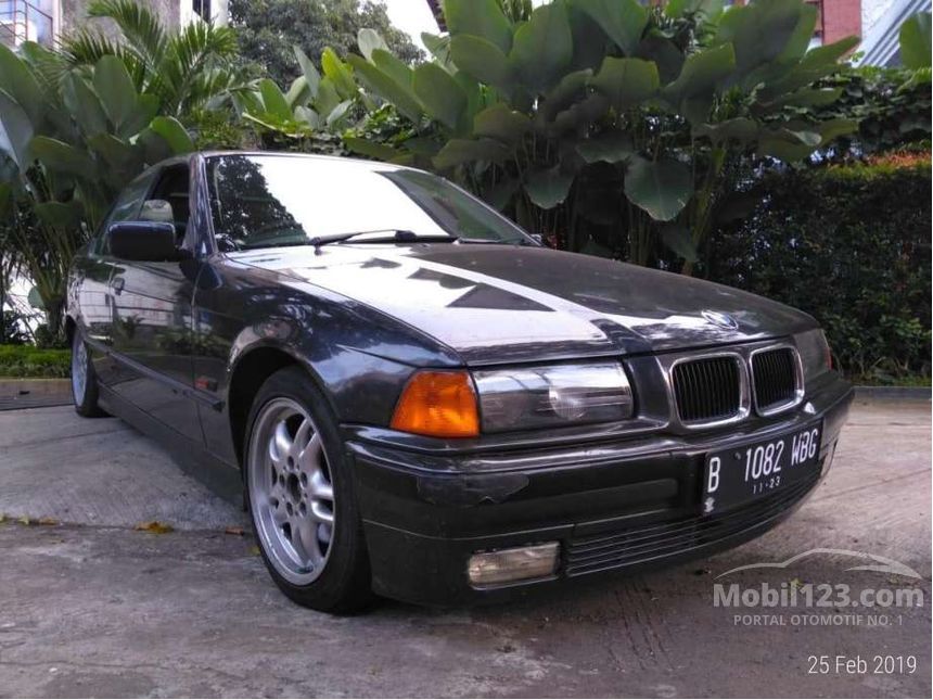 Jual Mobil BMW 320i 1994 E36 2.0 Automatic 2.0 di DKI Jakarta Automatic Sedan Abu-abu Rp 55.000. ...