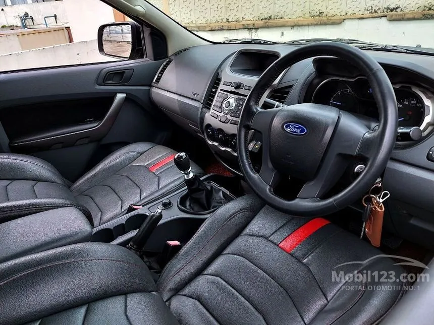 Jual Mobil Ford Ranger 2013 XLS 2.2 di DKI Jakarta Manual Pick-up Merah ...