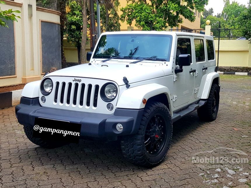 Jual Mobil Jeep Wrangler 2014 Sahara Unlimited 3.6 di DKI Jakarta ...