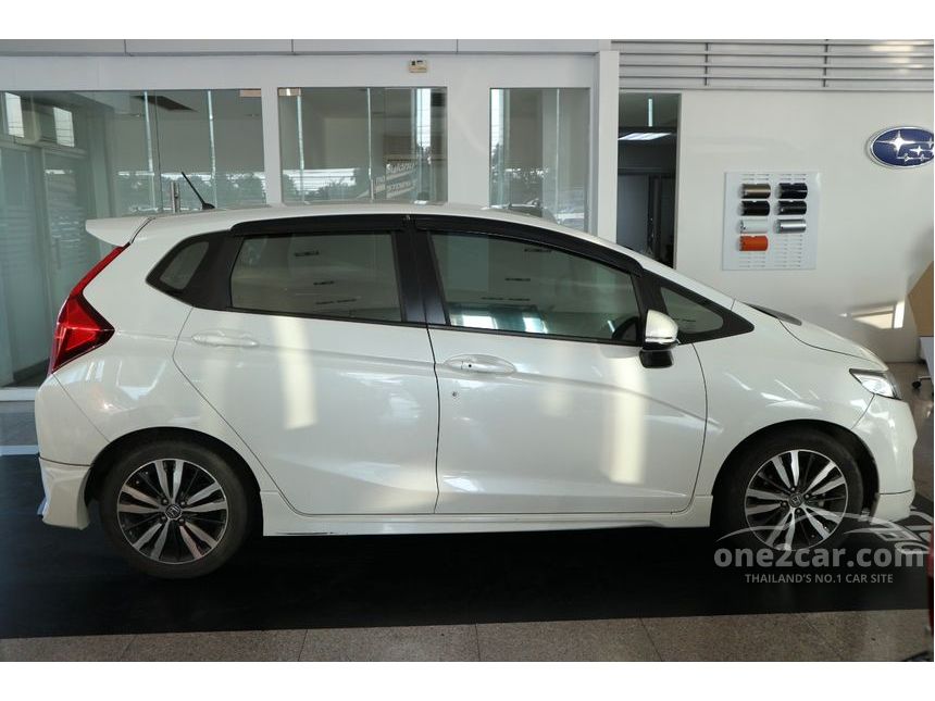 Honda Jazz 2016 SV i-VTEC 1.5 in กรุงเทพและปริมณฑล Automatic Hatchback ...