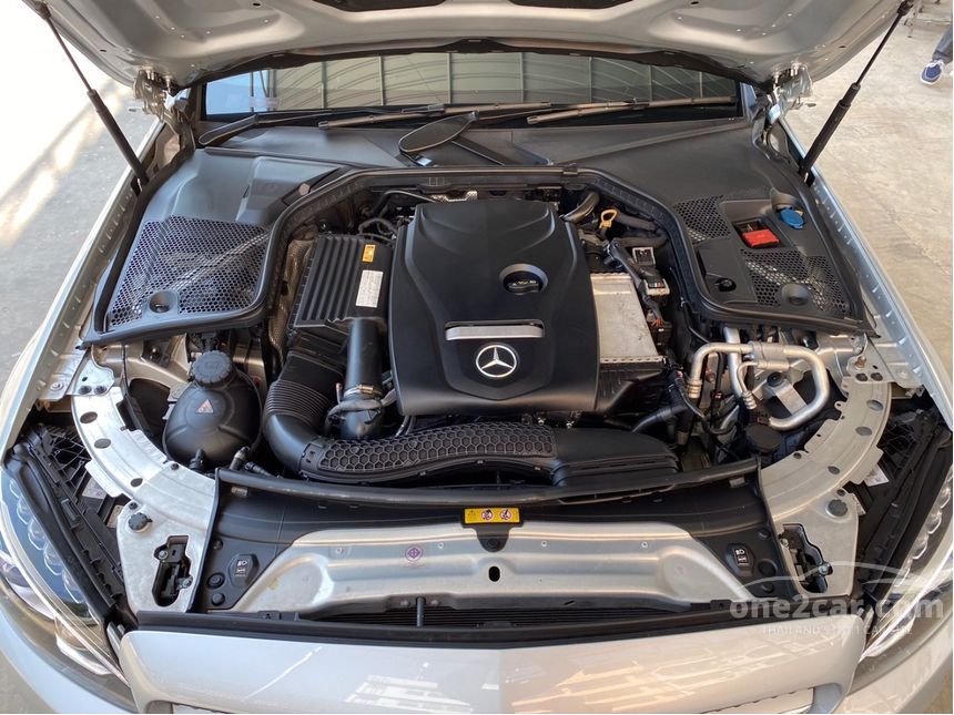 Mercedes-Benz C250 2018 AMG Dynamic 2.0 in กรุงเทพและปริมณฑล Automatic ...