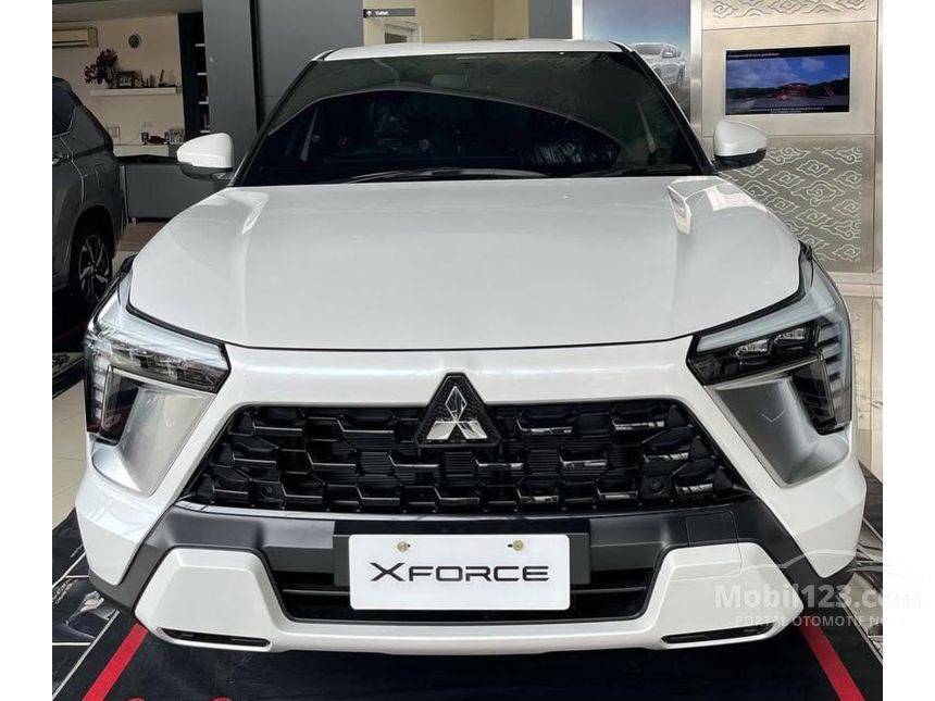 Jual Mobil Mitsubishi XFORCE 2025 Ultimate(White colour) 1.5 di Jawa ...