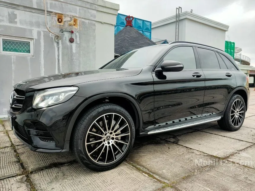 Jual Mobil Mercedes-Benz GLC200 2019 AMG Night Edition 2.0 di DKI ...