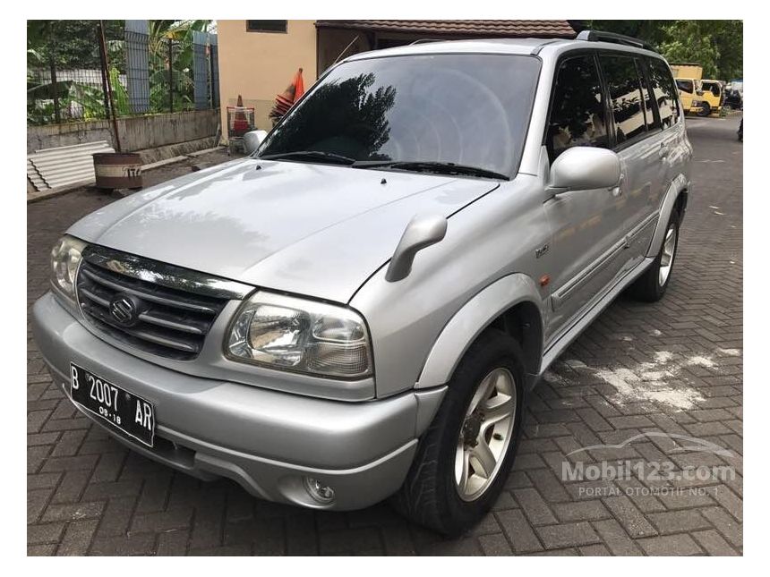 Jual Mobil Suzuki Grand Escudo 2003 V6 Automatic 2.5 di DKI Jakarta ...