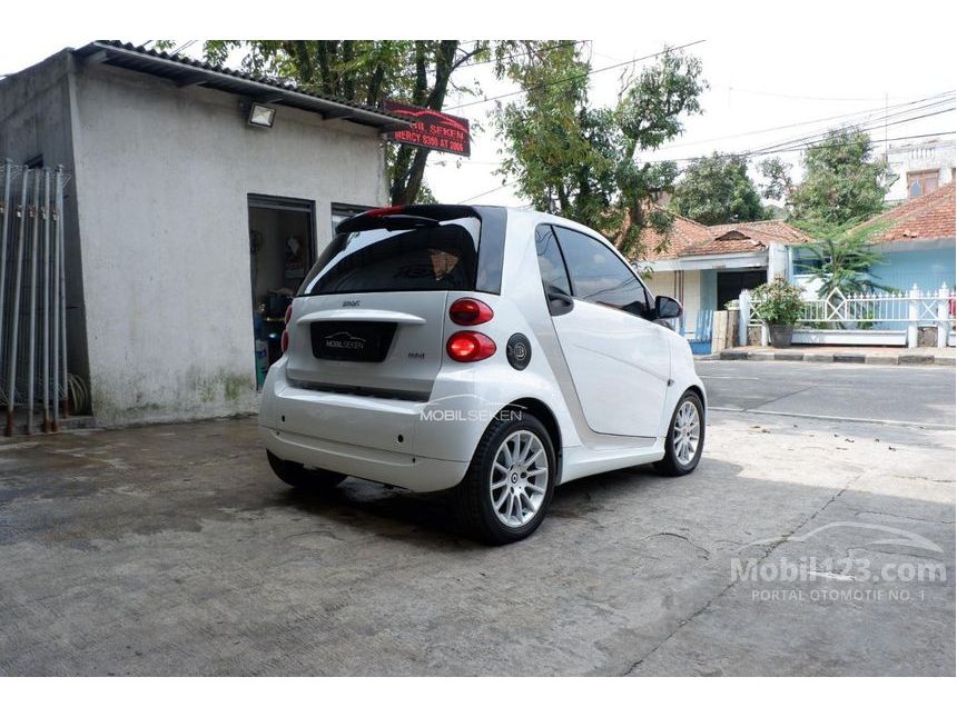 Jual Mobil smart fortwo 2011 Passion 1.0 di Jawa Barat Automatic Coupe Putih Rp 185.000.000 ...