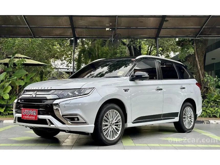 2022 Mitsubishi Outlander PHEV 2.4 (ปี 20-26) GT Premium 4WD SUV for sale on One2car