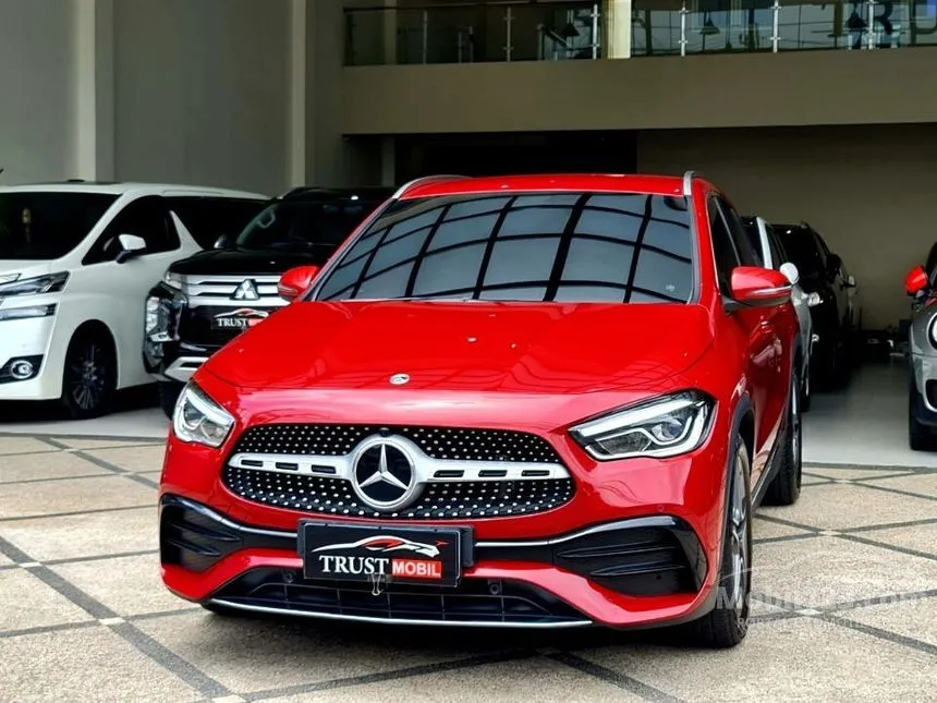 Jual Mobil Mercedes-Benz GLA200 2021 AMG Line 1.3 di Jawa Timur ...