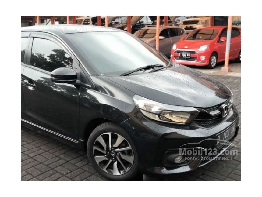 Jual Mobil Honda Brio 2019 RS 1.2 di Jawa Barat Automatic Hatchback ...