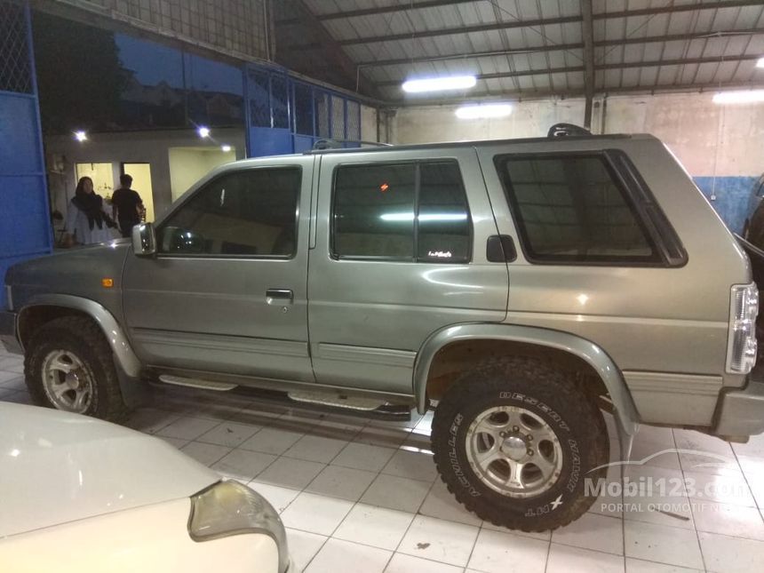 Jual Mobil Nissan Terrano 2005 Spirit S3 2.4 di DKI Jakarta Manual SUV ...