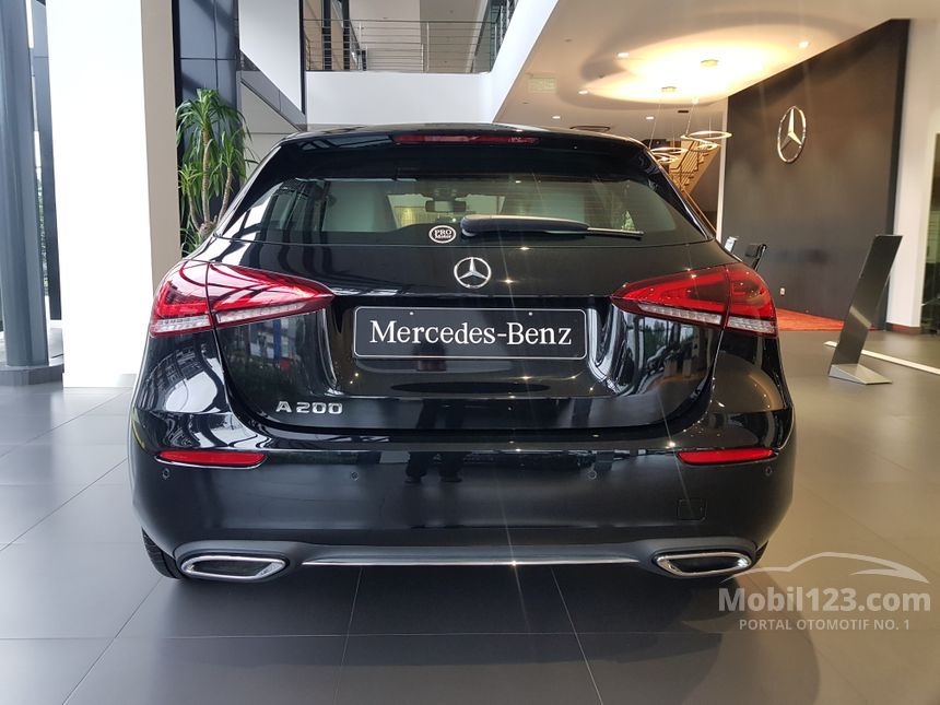 Jual Mobil Mercedes-Benz A200 2020 Progressive Line 1.3 di Jawa Barat ...