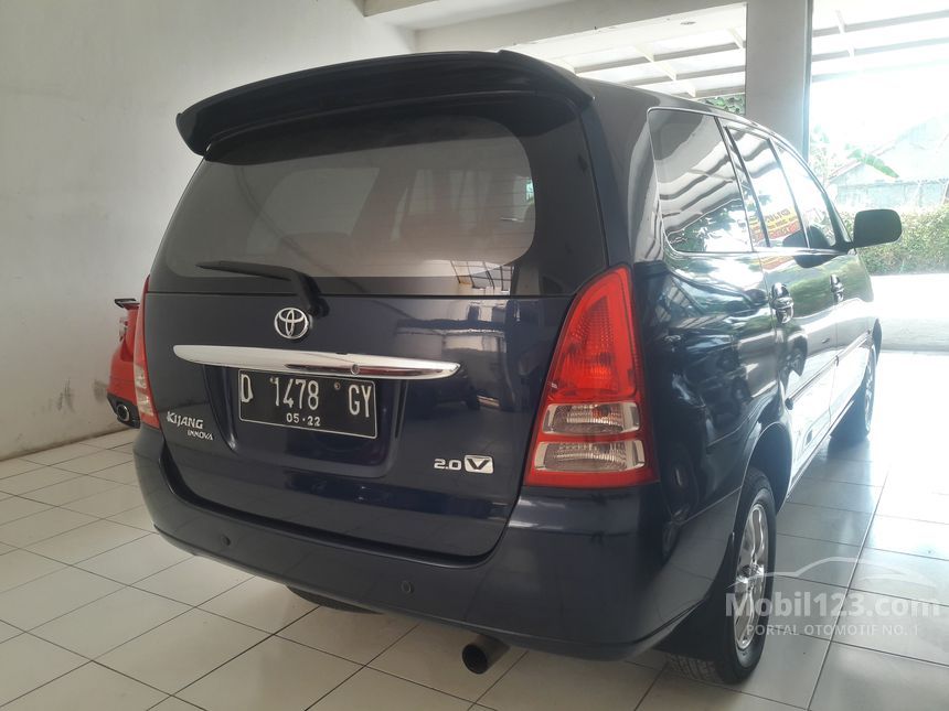 Jual Mobil Toyota Kijang Innova 2004 V 2.0 di Jawa Barat Manual MPV ...