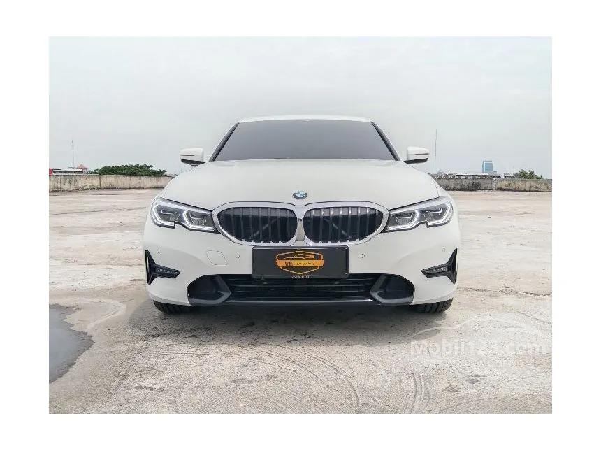 Jual Mobil BMW 320i 2019 Sport 2.0 di DKI Jakarta Automatic Sedan Putih ...