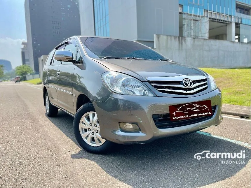 Jual Mobil Toyota Kijang Innova 2009 V 2.0 di Banten Automatic MPV Abu ...