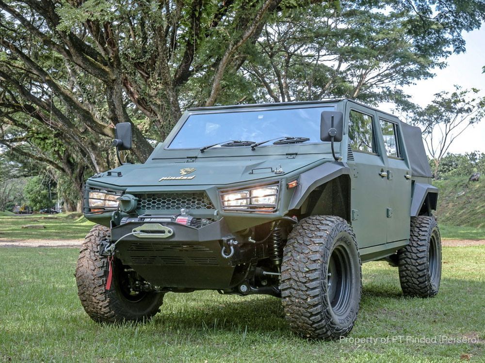 Harga Mobil Maung Pindad Versi Sipil Setara Fortuner dan Pajero Sport ...