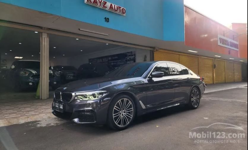 10 Daftar Showroom Mobil Bekas Terbaik di Jakarta, Ketahui Lokasinya! - Panduan Pembeli | Mobil123