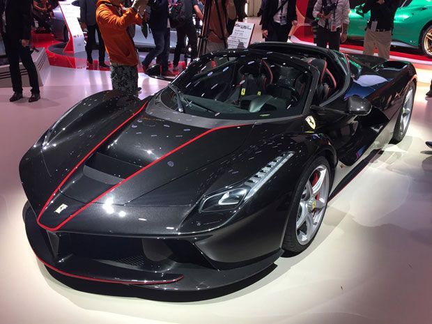 150 Unit Ferrari LaFerrari Aperta Ludes Terjual - Mobil Baru | Mobil123