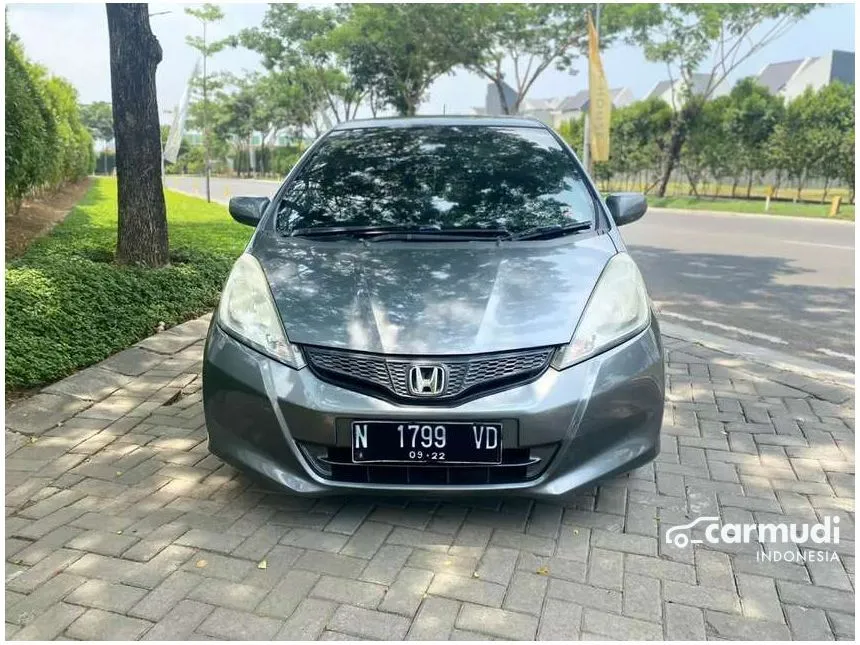 Jual Mobil Honda Jazz 2012 S 1.5 di Jawa Timur Automatic Hatchback Abu ...