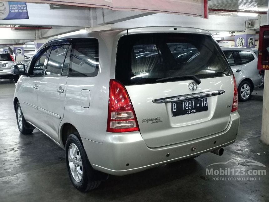 Jual Mobil Toyota Kijang Innova 2005 V 2.0 di DKI Jakarta Automatic MPV ...