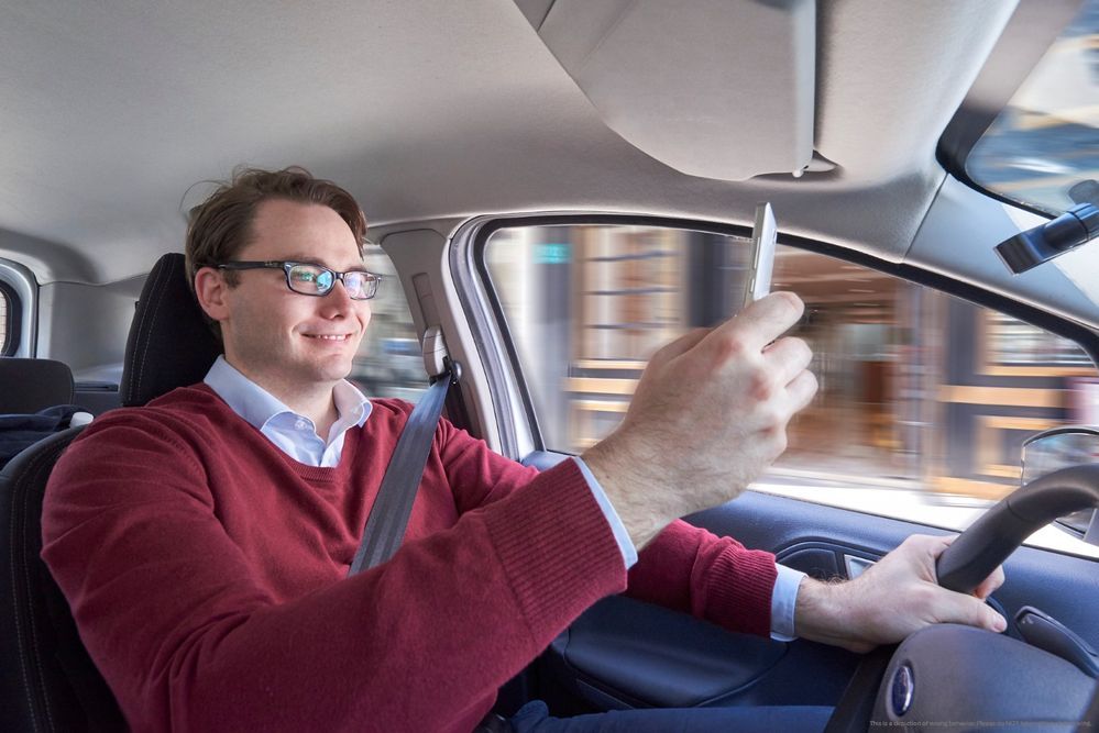 Parents, Especially Fathers, Are The Most Distracted Drivers in Asia ...