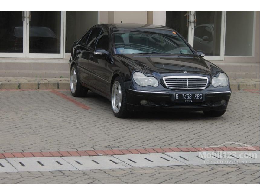 Jual Mobil Mercedes-Benz C240 2001 Elegance 2.6 di Jawa Barat Automatic ...