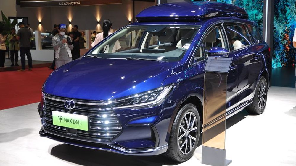 BYD Song DM-i MAX MPV ปลั๊กอินไฮบริด วิ่งไฟฟ้าล้วน 105 กม - รถเปิดตัวใหม่