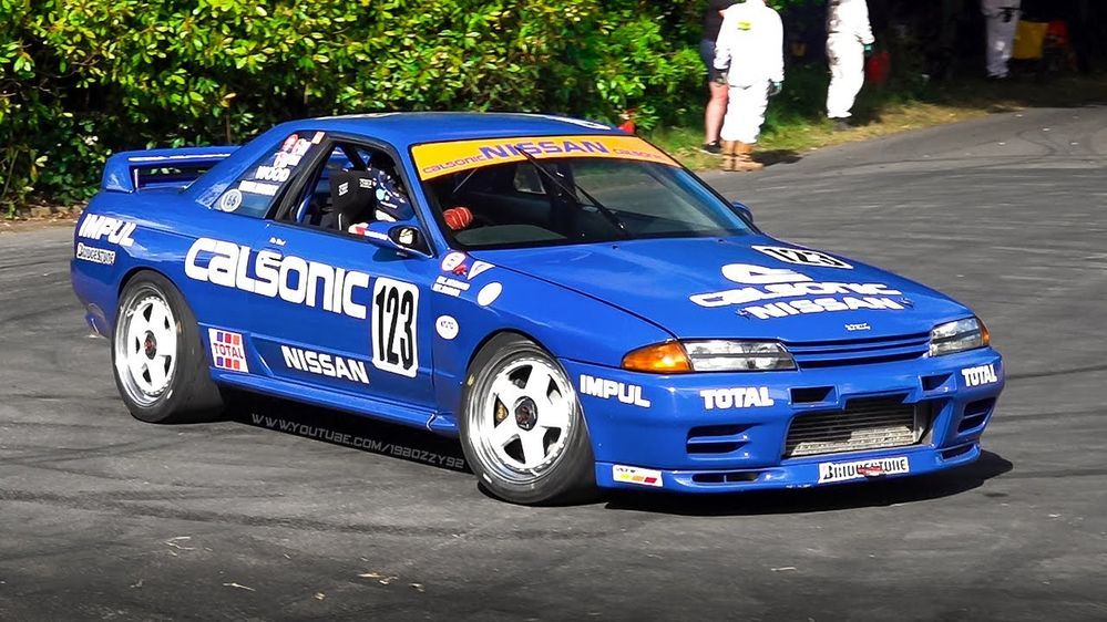Kisah Nissan R32 Calsonic, Mesin Pembunuh di Balap Touring - Berita ...