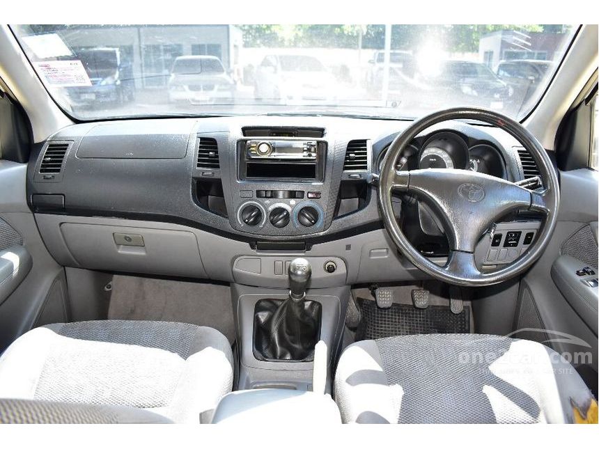 Toyota Hilux Vigo 2010 SMARTCAB (ปี 08-11) J 2.5 เกียร์ธรรมดา สีขาว ...
