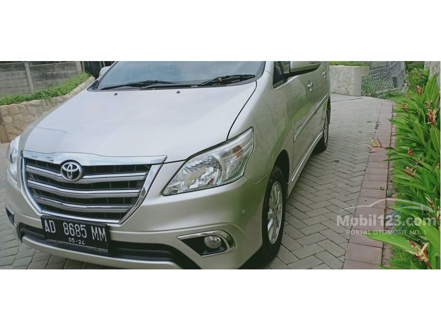 Jual Mobil Toyota Kijang Innova 2013 V 2.0 di Jawa Barat Automatic MPV ...