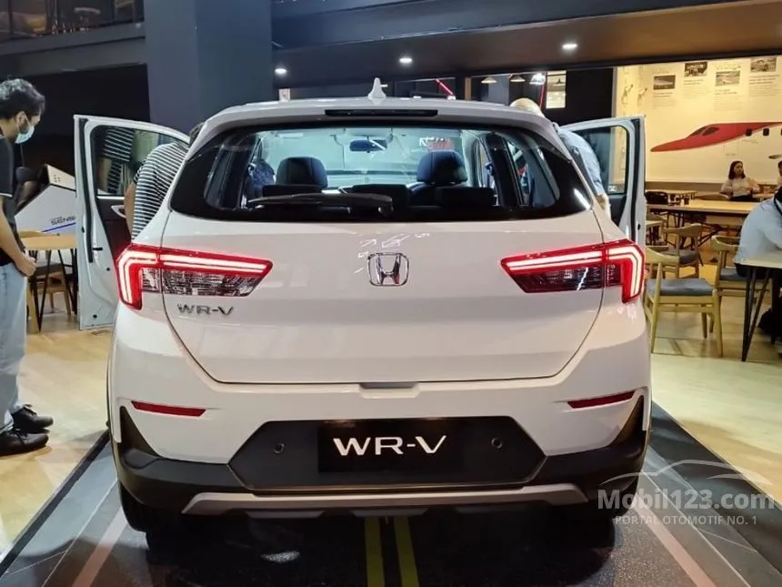 Jual Mobil Honda WR-V 2022 E 1.5 di Banten Automatic Wagon Putih Rp 271 ...