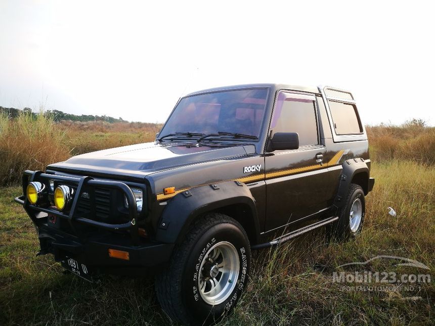 Jual Mobil Daihatsu Rocky 1991 2.8 di Jawa Tengah Manual Jeep Hitam Rp ...