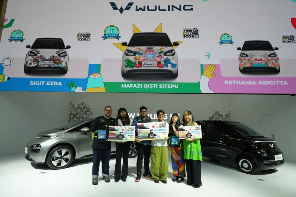 Digambari Corak Doodle, Wuling BinguoEV Tampil Eksentrik - Mobil Listrik | Mobil123
